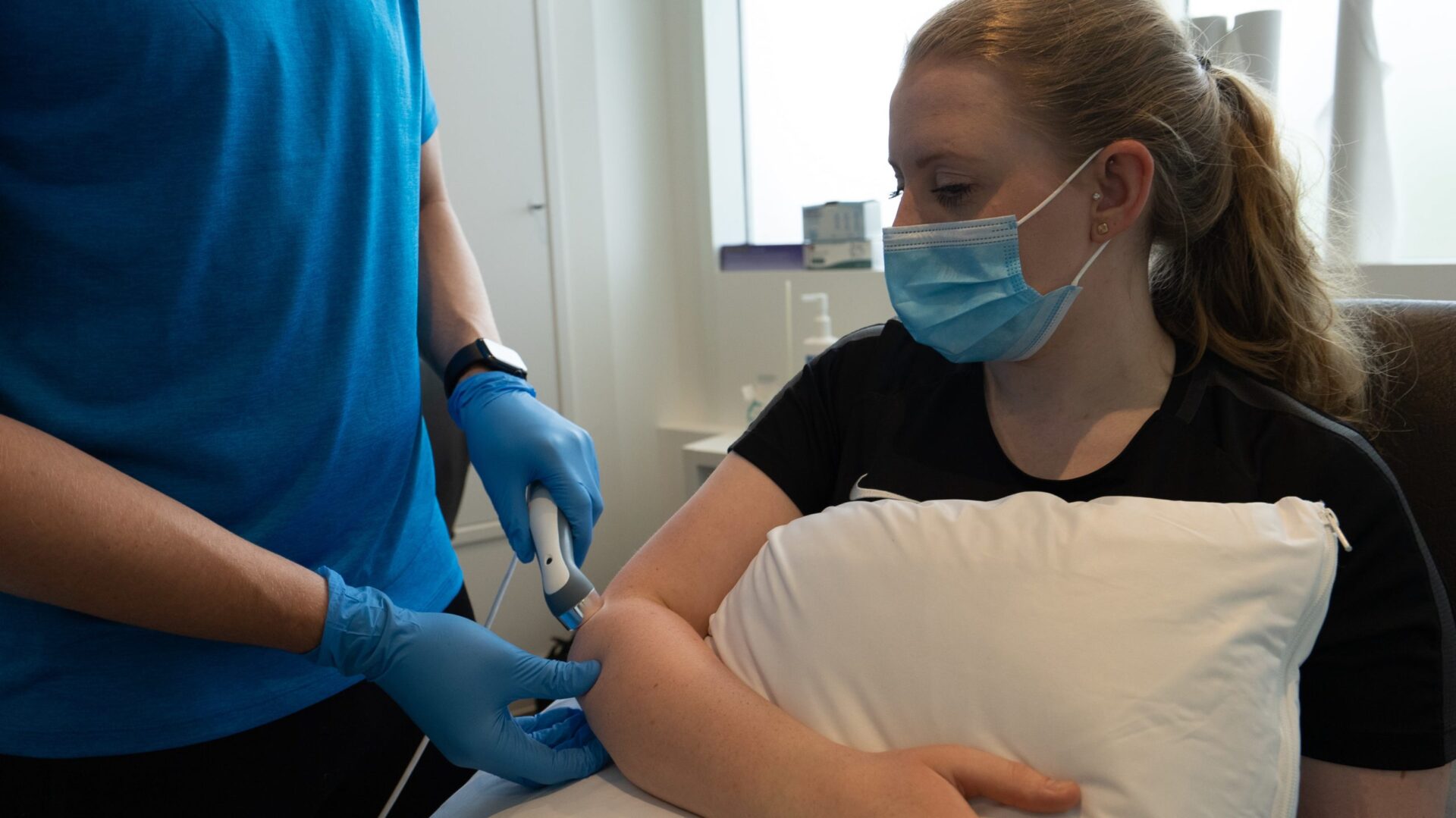 Tennis Elbow Information & Treatment - Perfect Balance Clinic